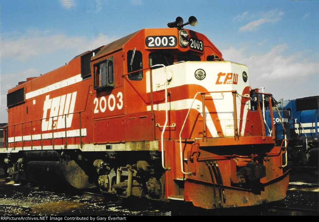 TPW GP38-2 #2003 - Toledo, Peoria & Western